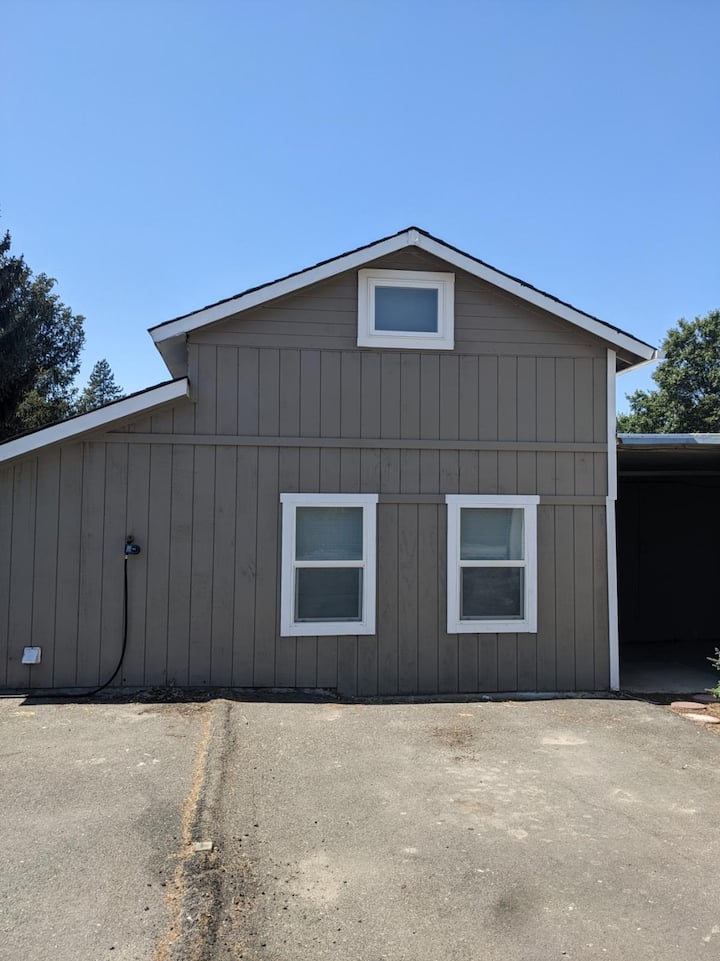 Stay @Gploft By The Hospital In Grants Pass. - Grants Pass, OR