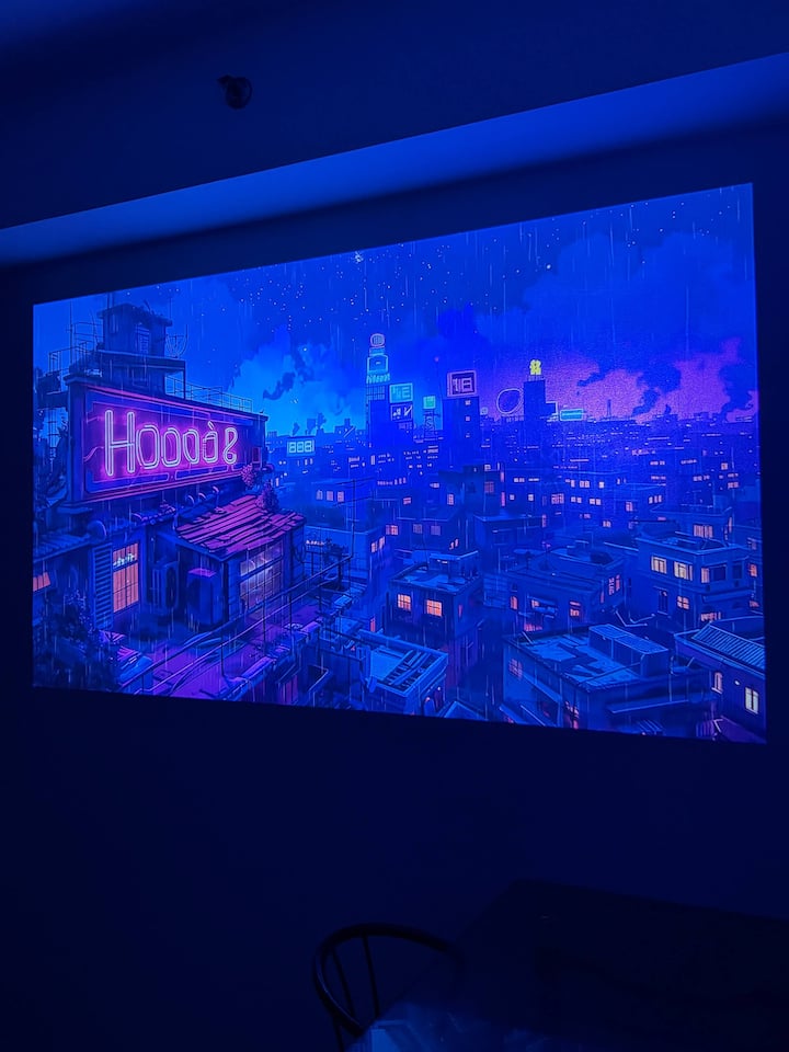7 Condo Units | Projector Movie Nights + Pool - Marikina