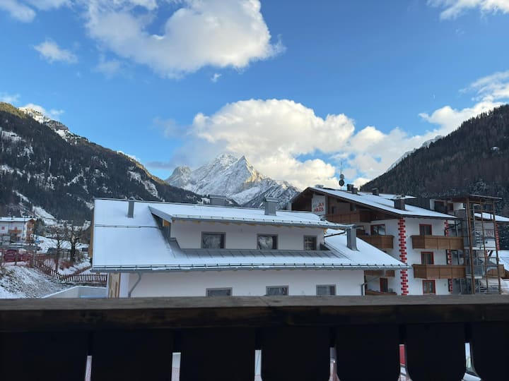 Peaknest Dolomites Canazei - Arabba