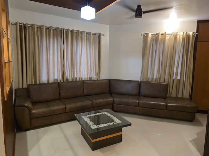 2 Bhk With Spacious Living Room Dinning Space - Kannur