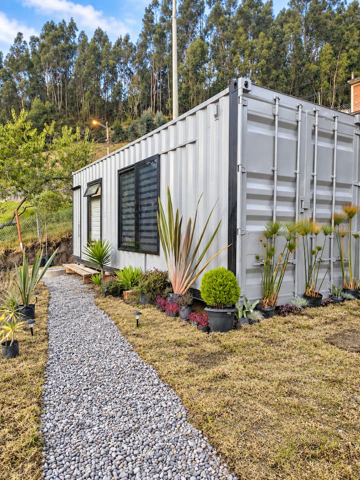 Container Nuevo Y Acogedor Con Cocina Y Netflix - Cuenca