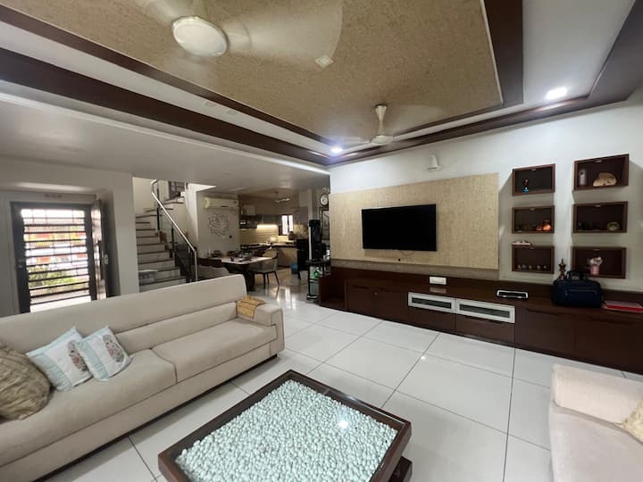 Bhuvaneshwari Abode - Vadodara