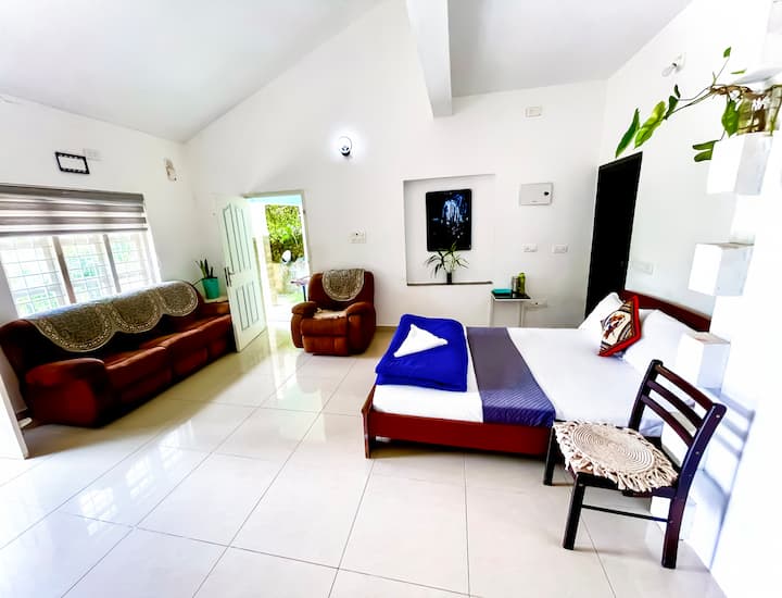 Pachapp Pool Villa Ac - Kerala