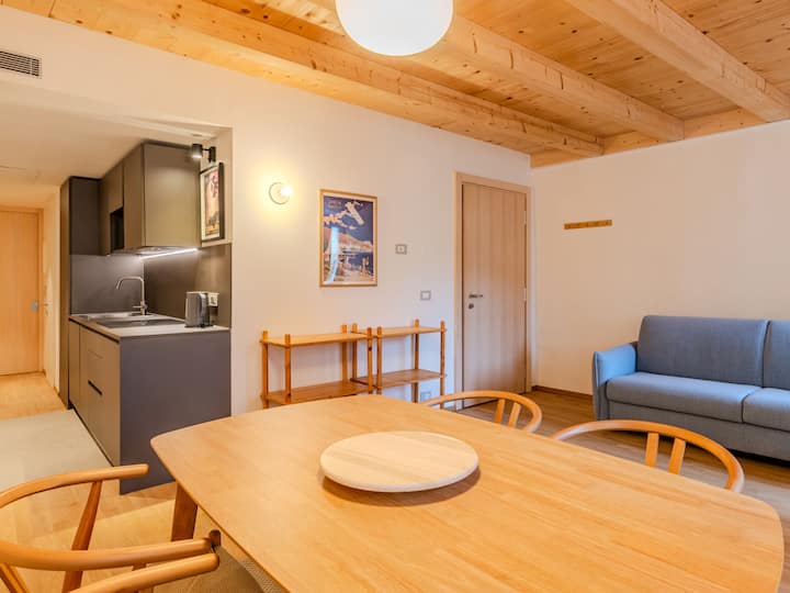 Casa Del Faggio 2 By Interhome - Riva del Garda