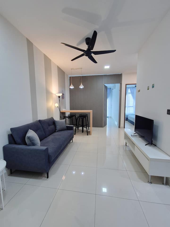Green Haven 2 Bedroom With 3 Beds (Long Stay) - Sembawang