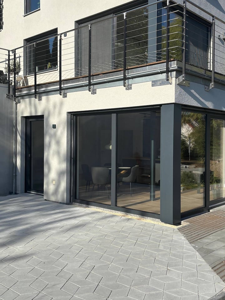 Große, Moderne Ferienwohnung Am Donau-radweg (Wies - Regensburg