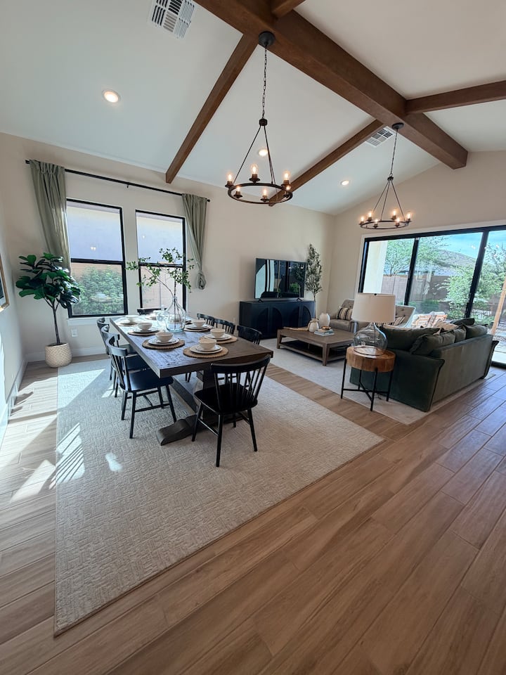 Beautiful Model Home - San Tan Valley, AZ