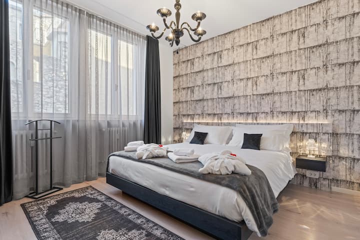 111 Luxury Apartments - Suite 333 - Trentó