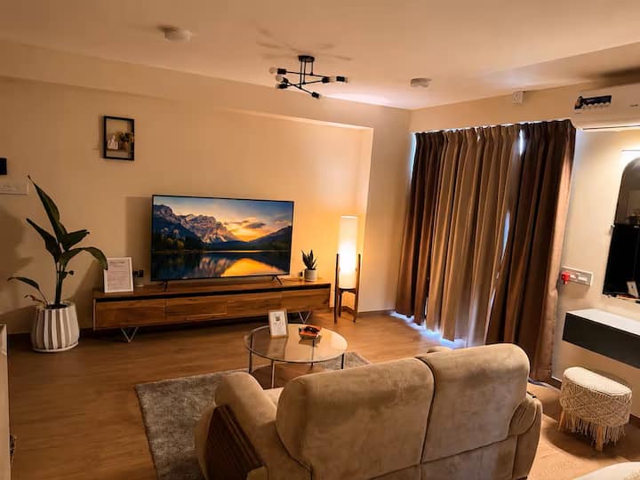 Neon B-906 Runway Corner Studio | Airport View - Pune
