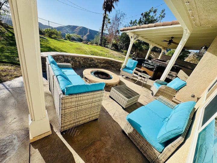 Cozy Santa Clarita Retreat With Canyon Views. - Santa Clarita