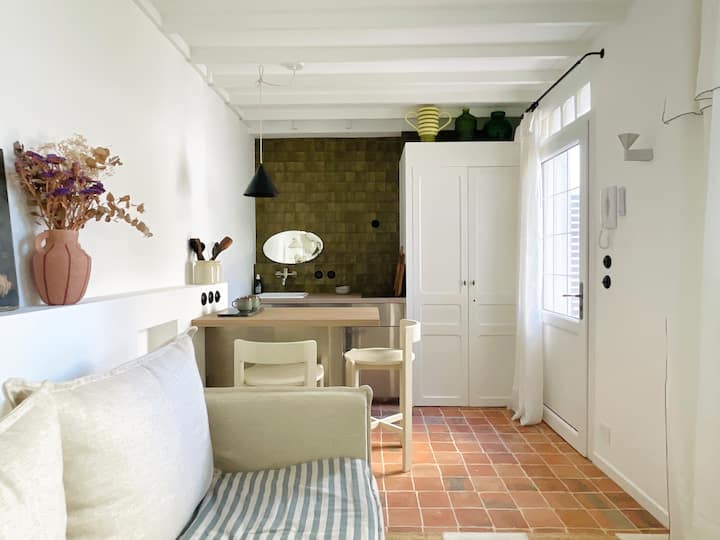 Petite Maison Majuro Avec Jardin - Paris