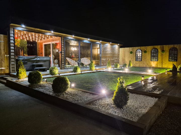 Countryside Retreat - Derry
