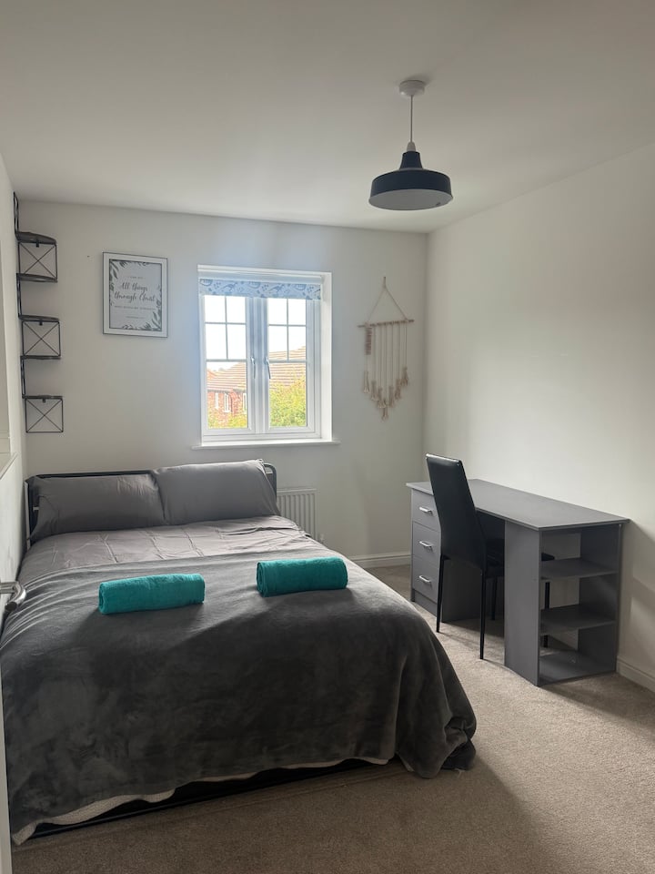 4bh Just Off M6 | Ideal For Contractors & Families - Carlisle