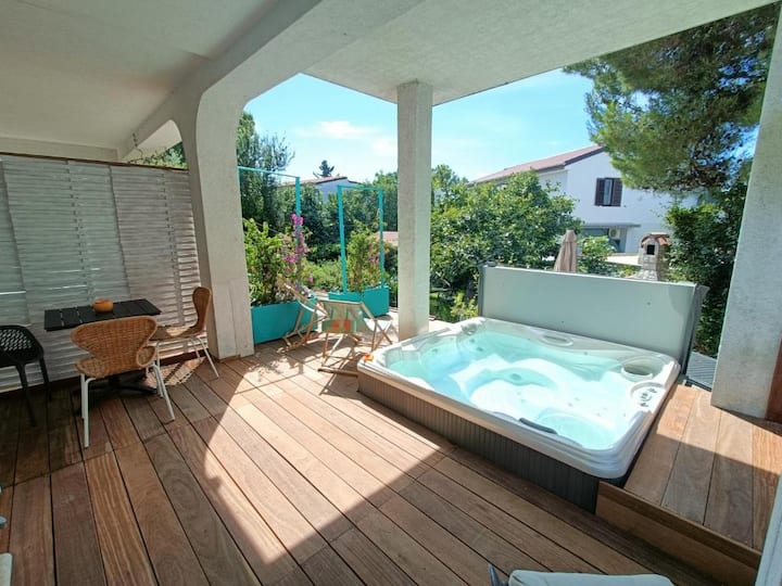 Casa Valsecca Studio With Private Hot Tub - Krk