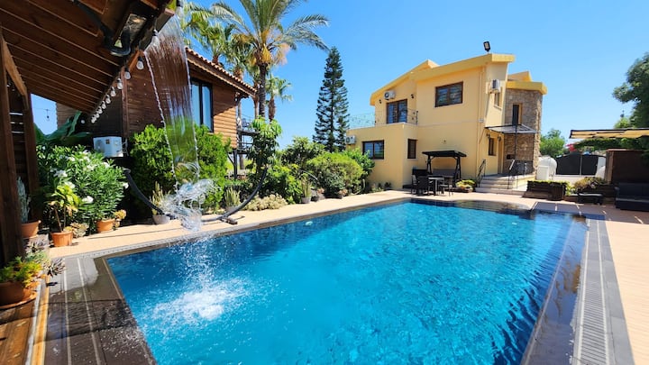 Best Holiday Villa In Cyprus - Kyrenia