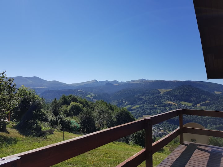 Chalet Avec Vue Sur Le Sancy - La Bourboule