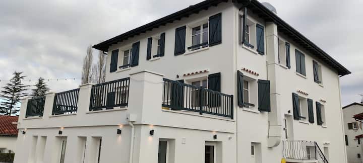 Gite Larrun Lodge - Sare