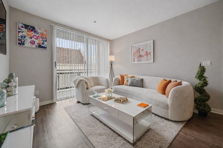 New! Le Reve | Coastal Retreat | Walk To The Beach - Santa Monica, CA