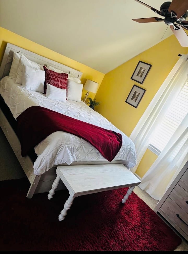 Welcome To The Haven Your Own Private Oasis! - Snellville, GA