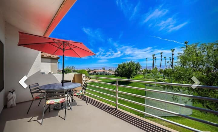 Palm Royale Country Club Condo - La Quinta, CA