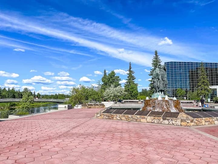 Cozy Fairbanks 2br  Family Friendly  Central - Fairbanks, AK