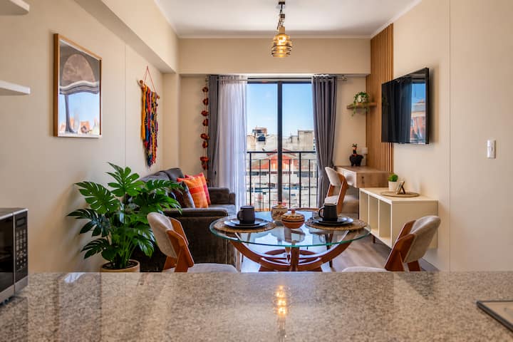 Dpto. Premium En El Centro De La Ciudad Con Balcon - Peru