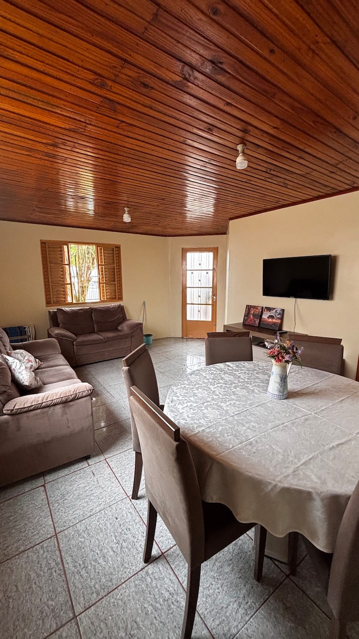 Casa Completa Para 7 Hóspedes, Pertinho Da Br290 - Alegrete