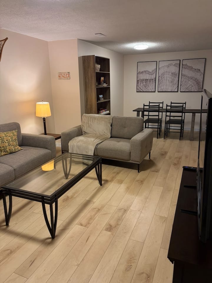 Private 2br Guest Suite Near Unbc+covered Parking - Prince George