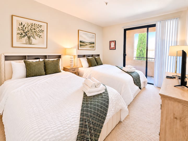 Irvine Spectrum 3beds Apt With Pool/gym - Lake Forest, CA