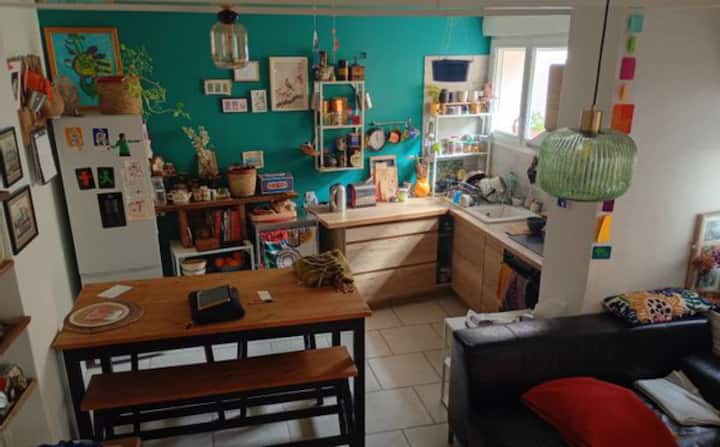 Maison Nichée Dans Un Village Provençal - Forcalquier