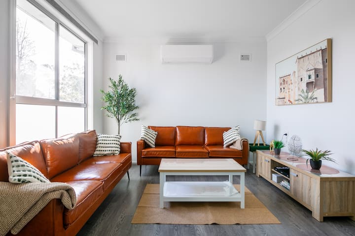 Furnished Home In Seven Hills | Driveway Parking - Blacktown