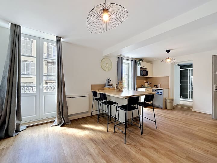 Les Suites Dhiver | 5 Appartements 20 Voyageurs - Clermont-Ferrand