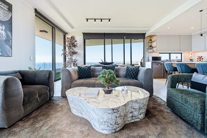York | Luxurious 3br Ocean-views Jacuzzi - Durban North