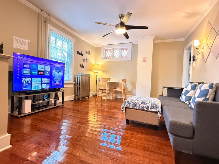 Cute 1-bedroom In Heart Of Berwyn - King of Prussia, PA