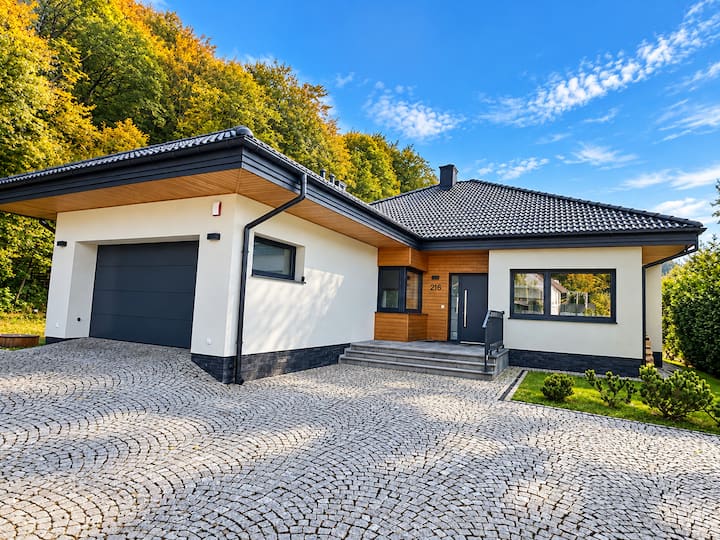 Villa Pod Zamkiem Rytro - Private Villa & Hot Tub - Poland