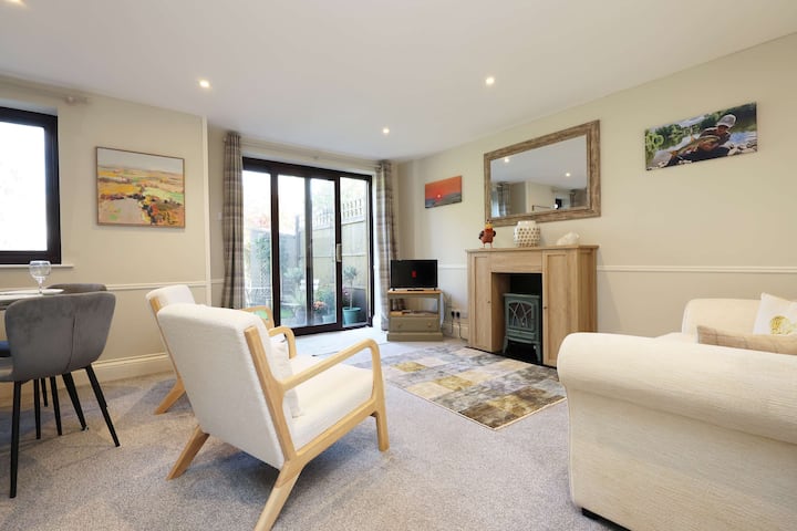 Wyelea | Relaxing | Cosy | Fishing | Sleeps 4 - Ross-on-Wye
