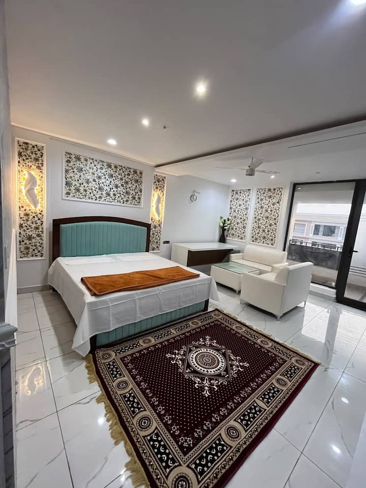 2 Bedroom With Luxury Style 
Peace Clean - Patiala