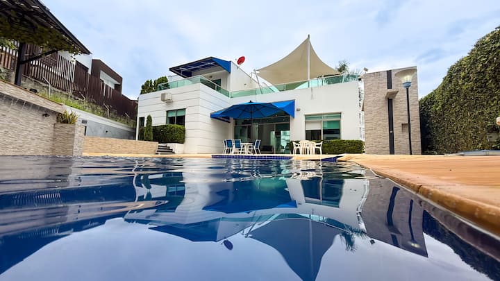 Casa U1 Memos Luxury House. - Melgar