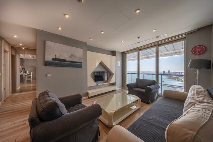 Modern 1br Suite With Full Sea View - Bakırköy