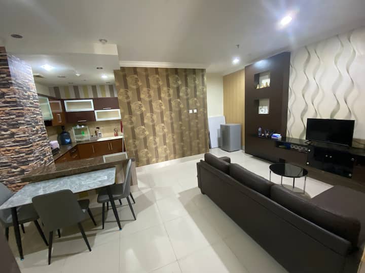 Terletak Di Pusat Kota Manado, Pusat Bisnis/mall - Manado