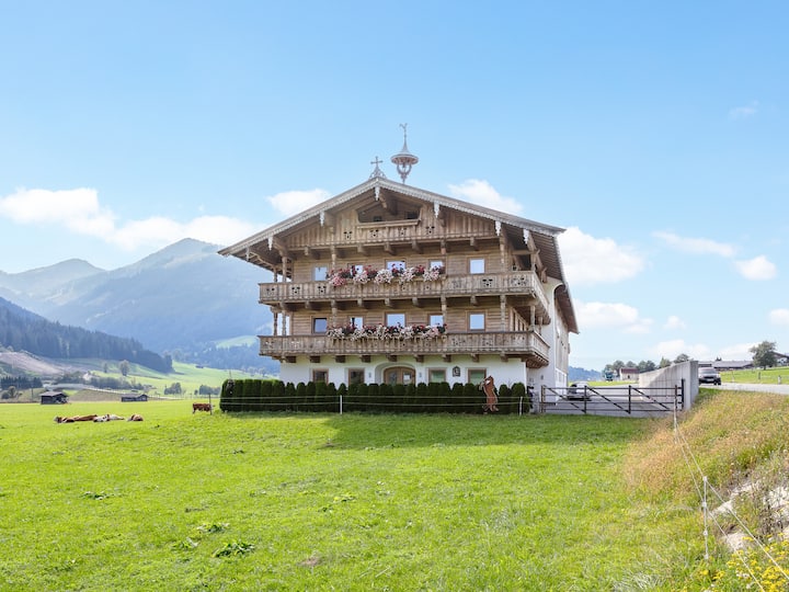 Appartement De Ferme Tyrolienne Avec Terrasse - Kirchberg in Tirol