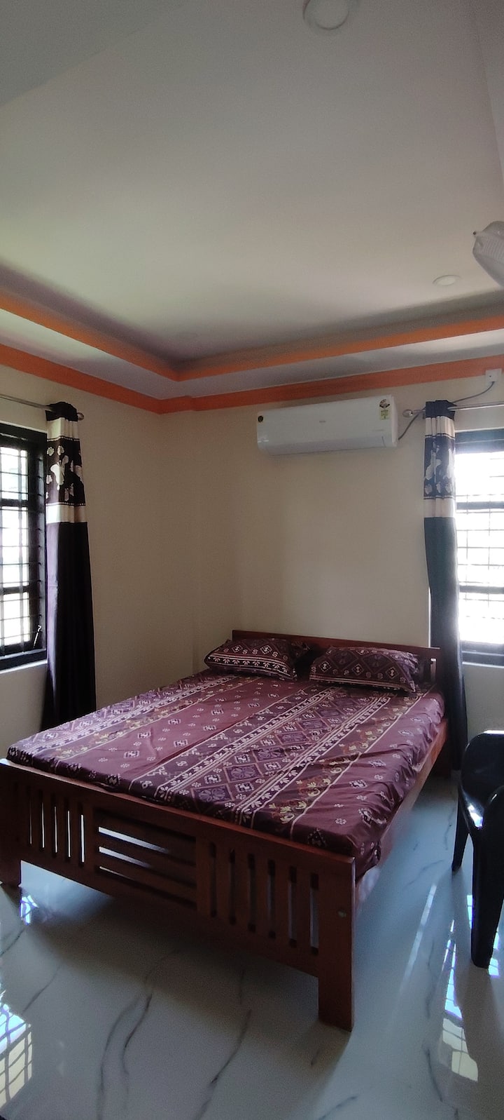 H R Complex - Adoor