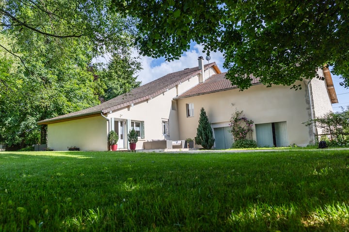 Gîte De 15 Personnes - Clairvaux-les-Lacs