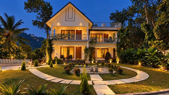 Maxhills Manor - Munnar