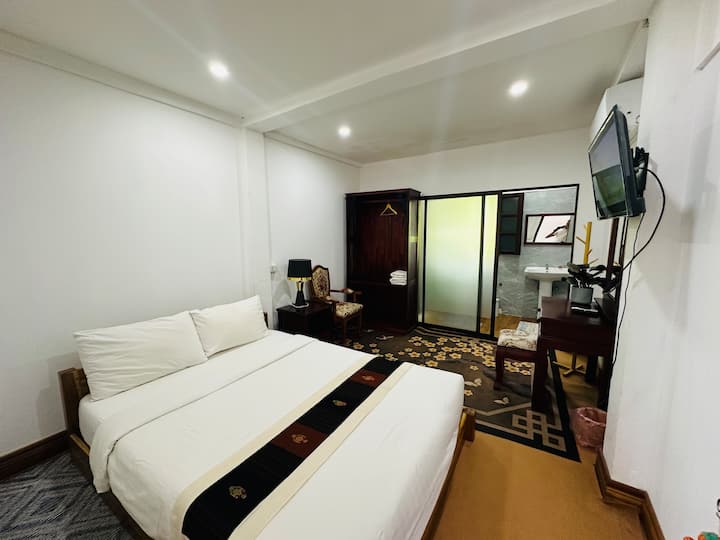 Deluxe Double Room 2 At Any Home Luxury - Luang Prabang