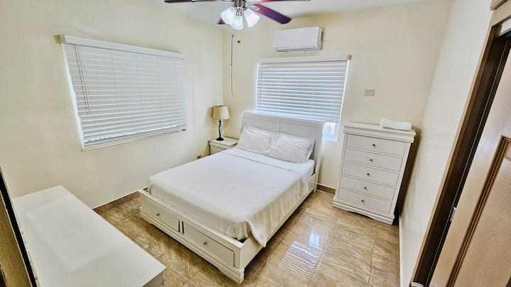 Tropical 2br Island Hideaway At Pedro's Villa - Guam