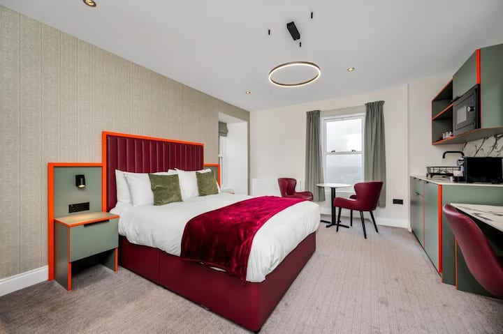 Sea View King Room | The View By Bide Hotels - Thurso