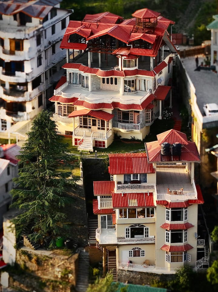 2 Private Villas, 7 Bedrooms | Terrace & Lawn - Shimla