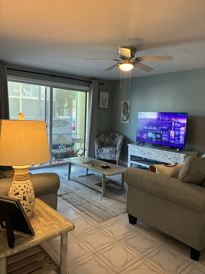 Ocean5oasis-45 Ft Dockage, Pool, & Boat Ramp - Marathon, FL