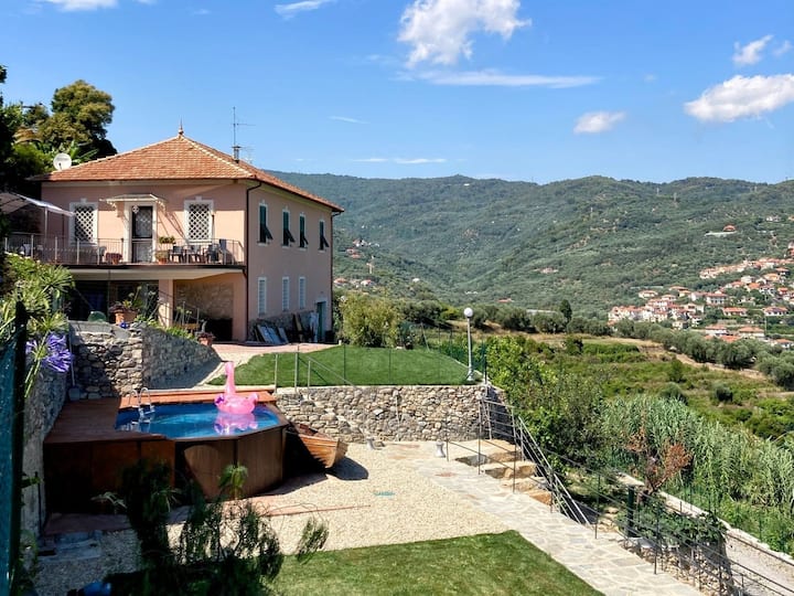Romantic Sea-view Apartment With Pool And Parking - Imperia